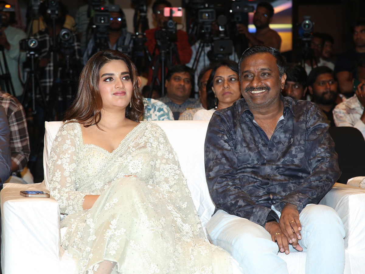 'హరి హర వీరమల్లు' సాంగ్ లాంచ్ ఈవెంట్ (ఫొటోలు) | Pawan Kalyan Hari Hara Veera Mallu Movie Asura ...